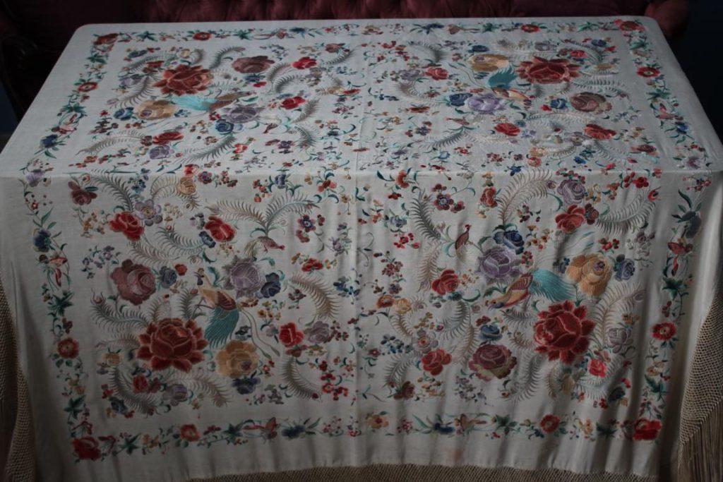 Mantón Manila Cantonés (M027) – Mantones del Sur