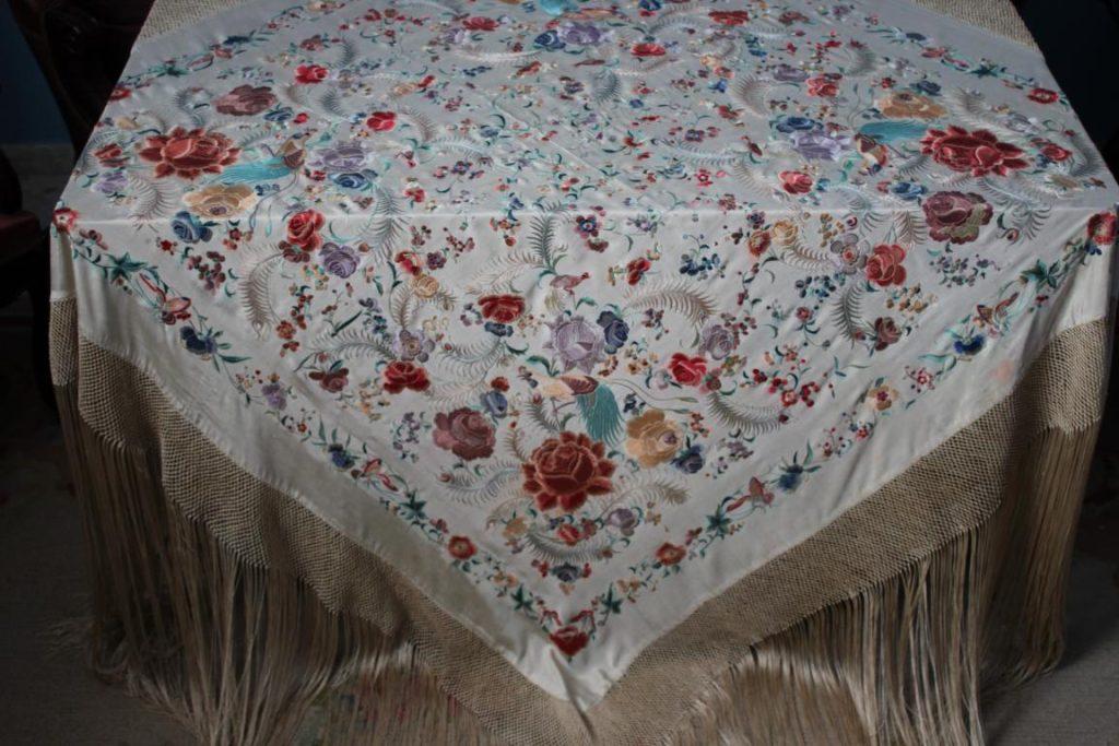 Mantón Manila Cantonés (M027) – Mantones del Sur