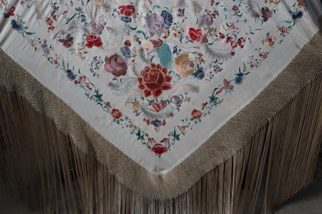 Mantón Manila Cantonés (M027) – Mantones del Sur